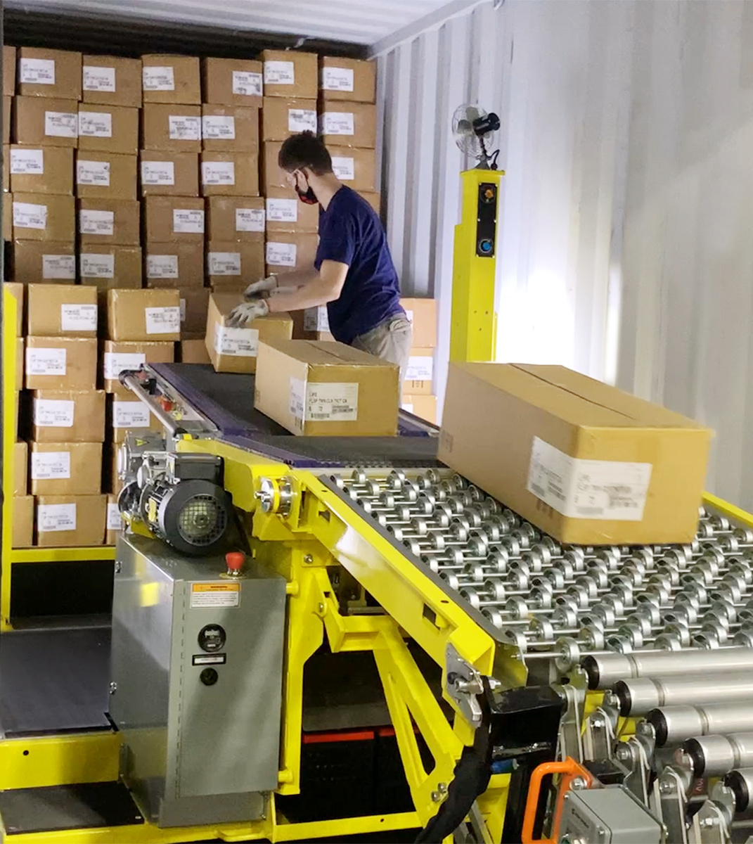 Unload a Floor Loaded Container 2x Faster | Destuff-it and Restuff-it